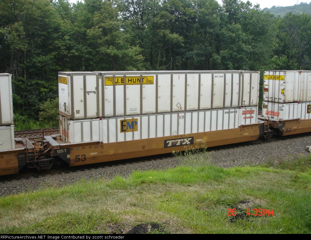 DTTX 726699C Double Stackcar w/OPSU Container 630778 & JBHU Container 211649 EB